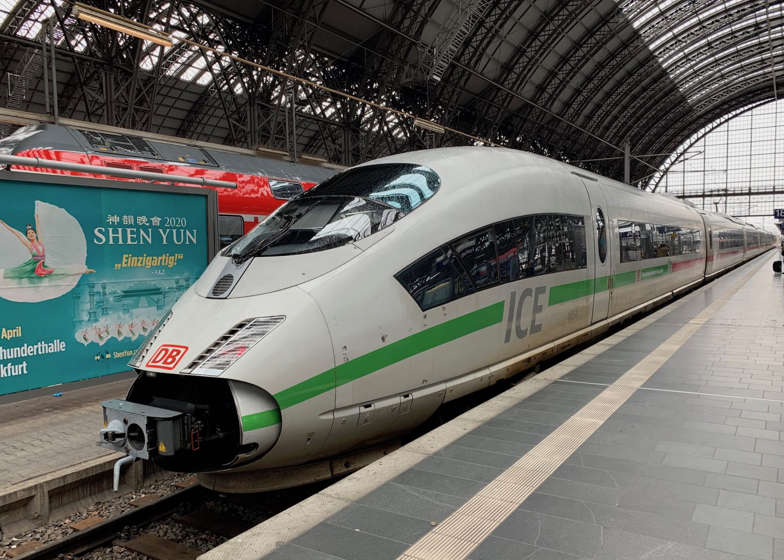 ICE 3M in Frankfurt – Robis Bahnen
